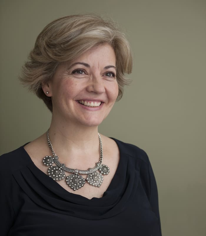 Helen Hart - Professional Writing Academy